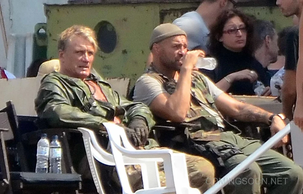 THE EXPENDABLES 3 - Set Photos of Statham, Gibson, and Lundgren ...