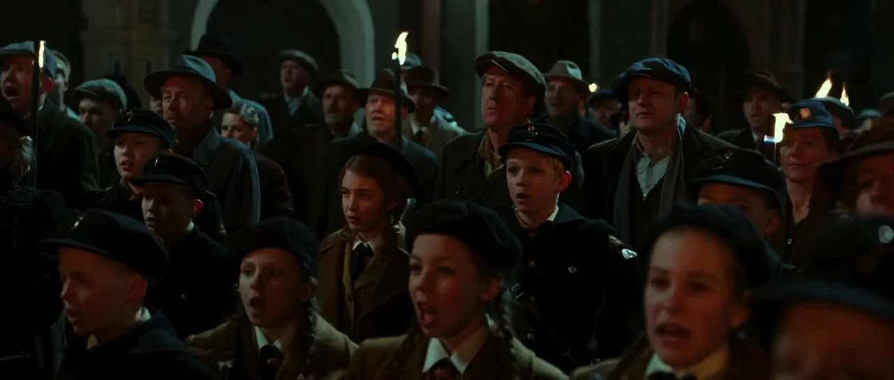 Inspiring Trailer for the WWII Drama THE BOOK THIEF — GeekTyrant