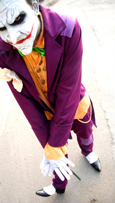 Arkham City - Gamer Cosplay Collection — GeekTyrant