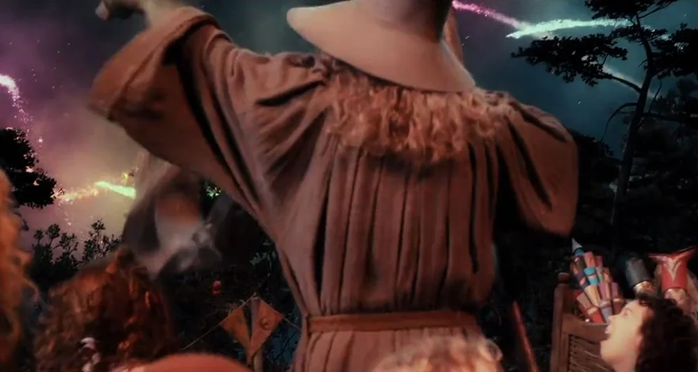 THE HOBBIT - Deleted Scene with Gandalf and Baby Bilbo — GeekTyrant