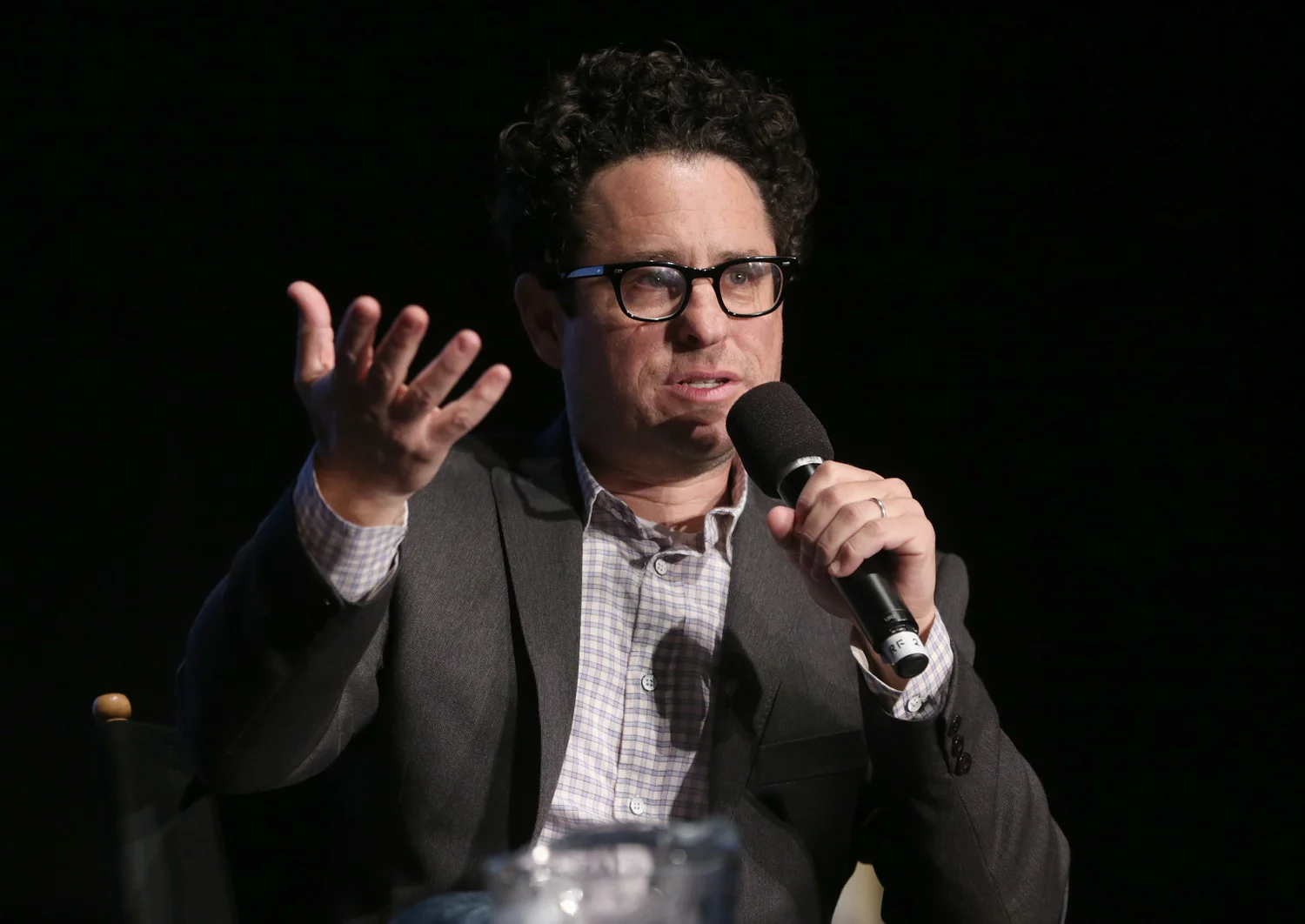 J.J. Abrams Responds to 4 Rules to Make STAR WARS Great Again Video ...
