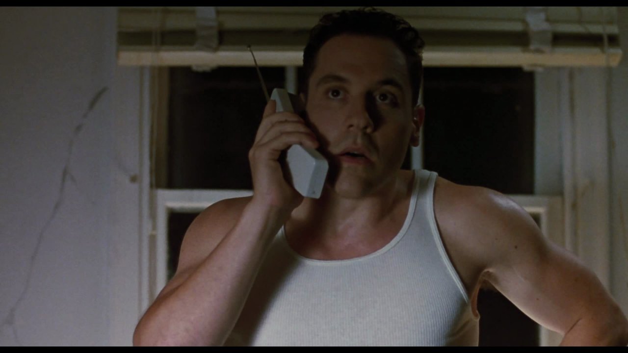 11 Movie Scenes that are Vicariously Embarrassing to Watch — GeekTyrant