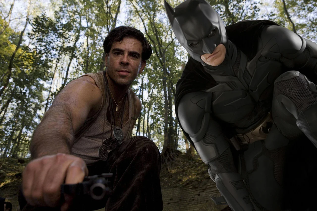 The Inclusion of Batman Makes Every Movie Better! — GeekTyrant