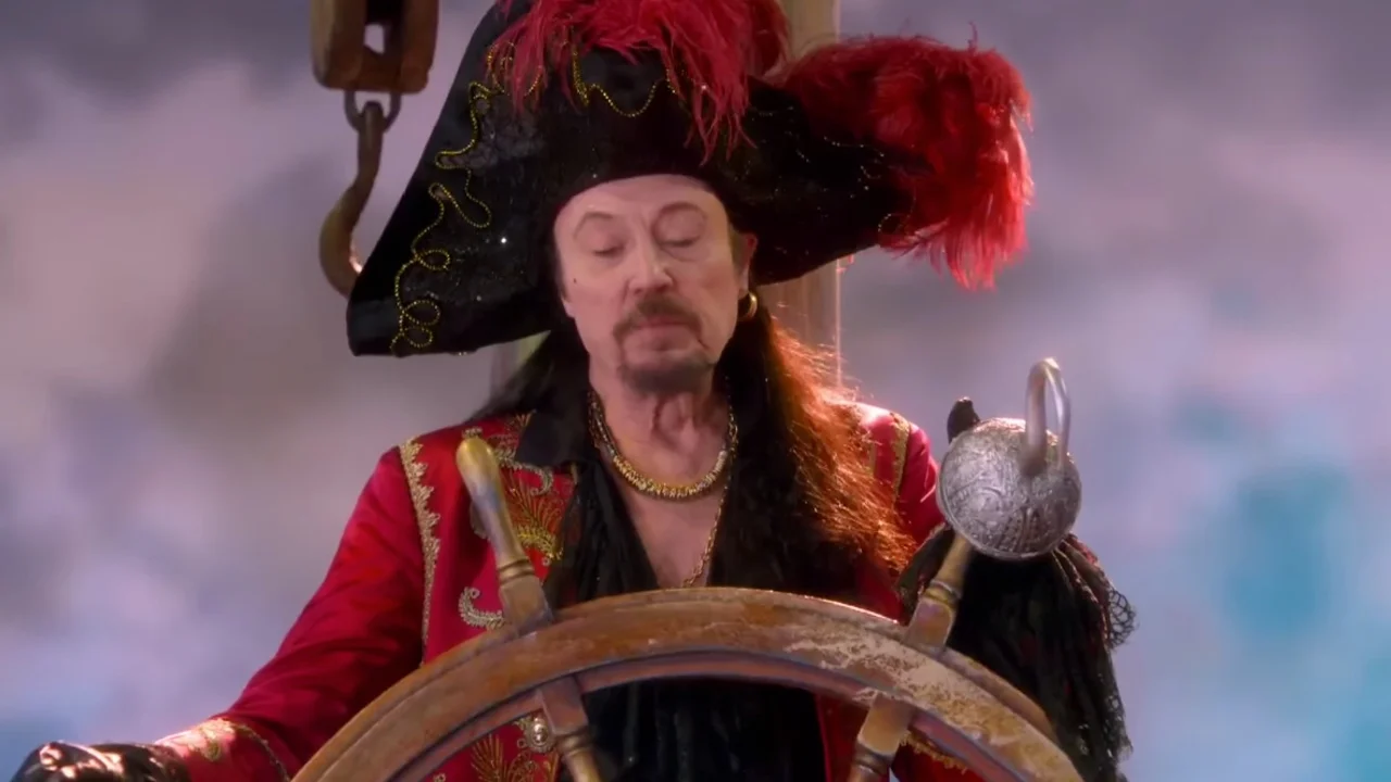 See a Very Christopher Walken-y Captain Hook in PETER PAN LIVE Trailers — GeekTyrant