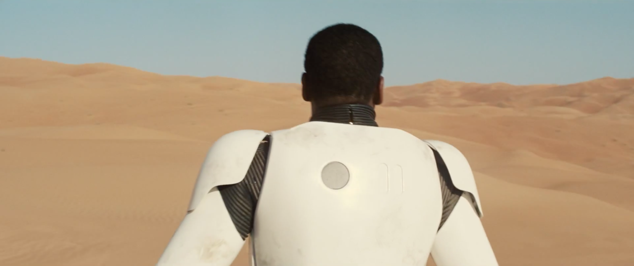 31 Screenshots from the STAR WARS: THE FORCE AWAKENS Trailer — GeekTyrant