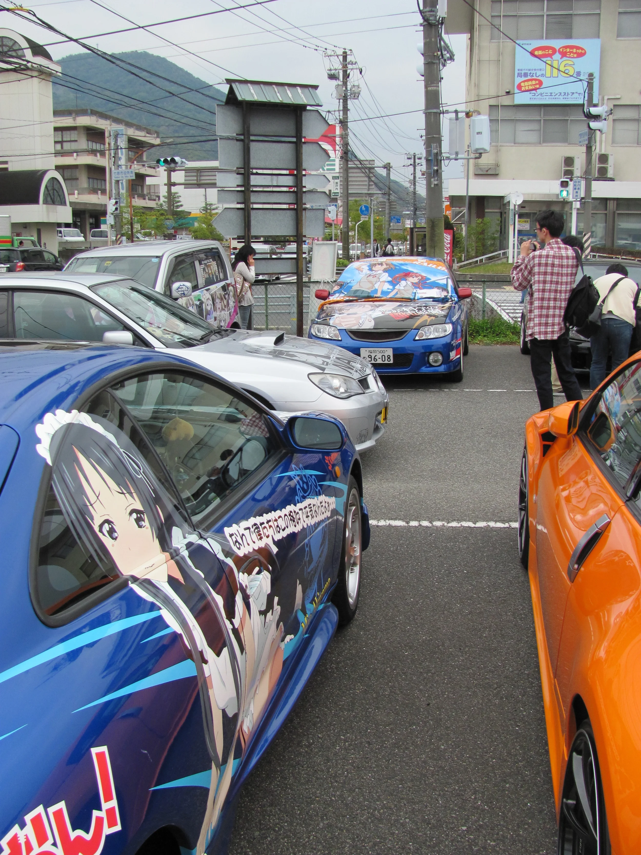 Anime Themed Cars are Apparently a Fad in Japan — GeekTyrant