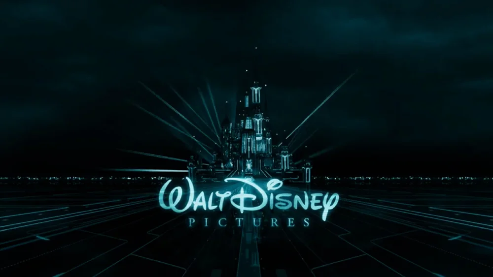Cool Video Spotlights Changes to The Walt Disney Pictures Logo Over The ...