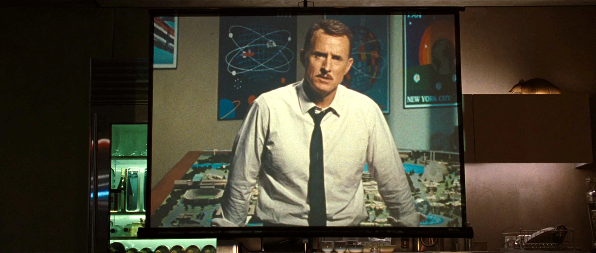 ANT-MAN: John Slattery Talks About Reprising Howard Stark — GeekTyrant