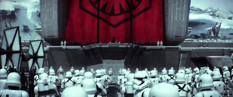 STAR WARS: THE FORCE AWAKENS — 67 Screenshots and Trailer Analysis ...