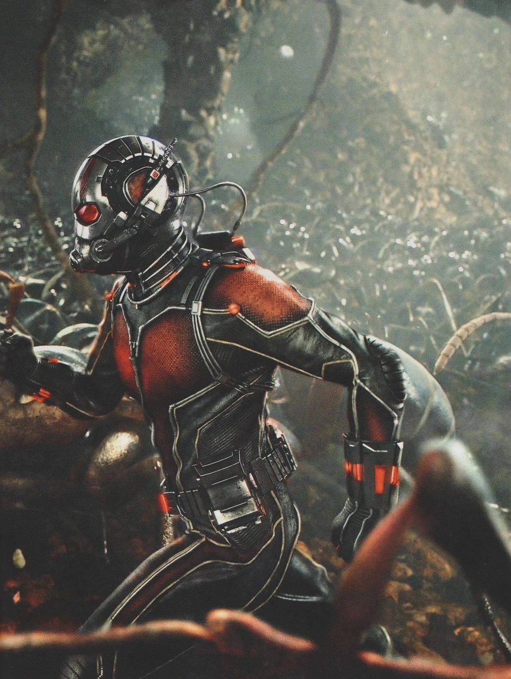 New ANT-MAN Photos and Magazine Covers Show the Hero in Action — GeekTyrant