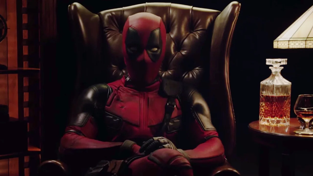 Deadpool Teases The New Trailer For DEADPOOL — GeekTyrant
