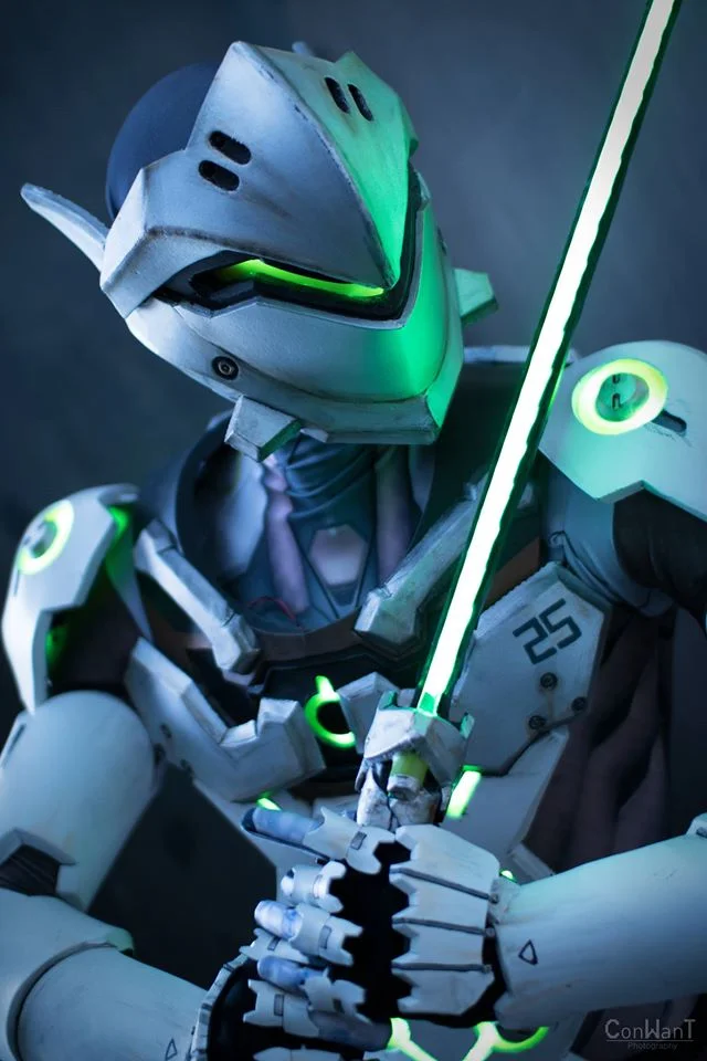 This OVERWATCH-Inspired Genji Cosplay is an Incredible First-Time Cosplay Attempt — GeekTyrant