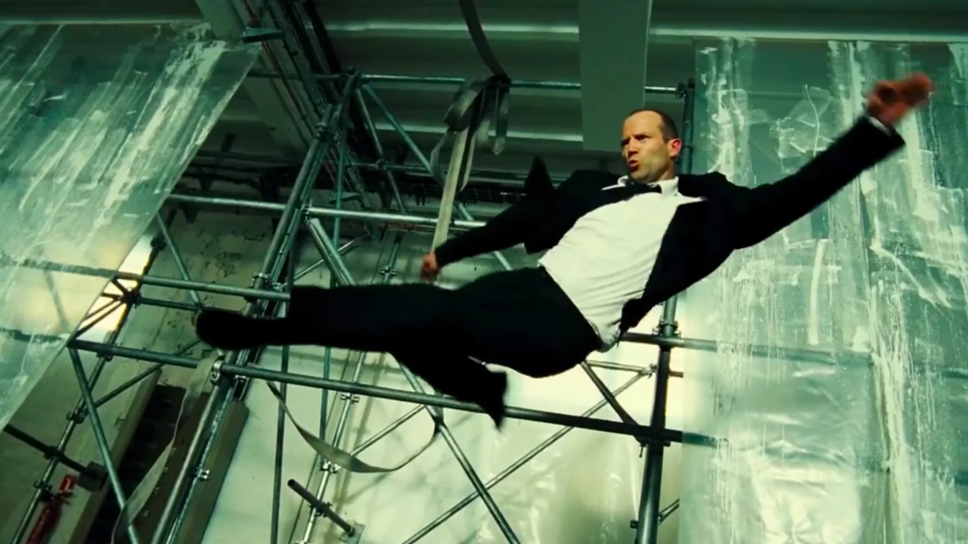 Jason Statham is Back in Action-Packed MECHANIC: RESURRECTION Trailer ...