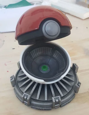 This Poké Ball Replica Has a Crazy, Awesome, Realistic Look — GeekTyrant