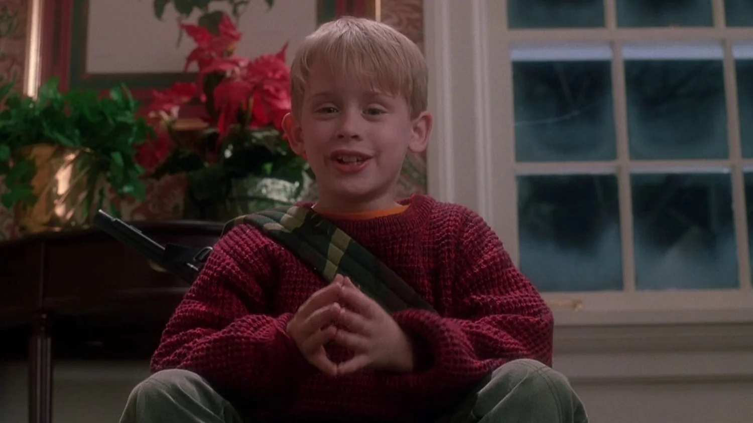 HOME ALONE Is Connected to FRIENDS in the Weirdest Way — GeekTyrant