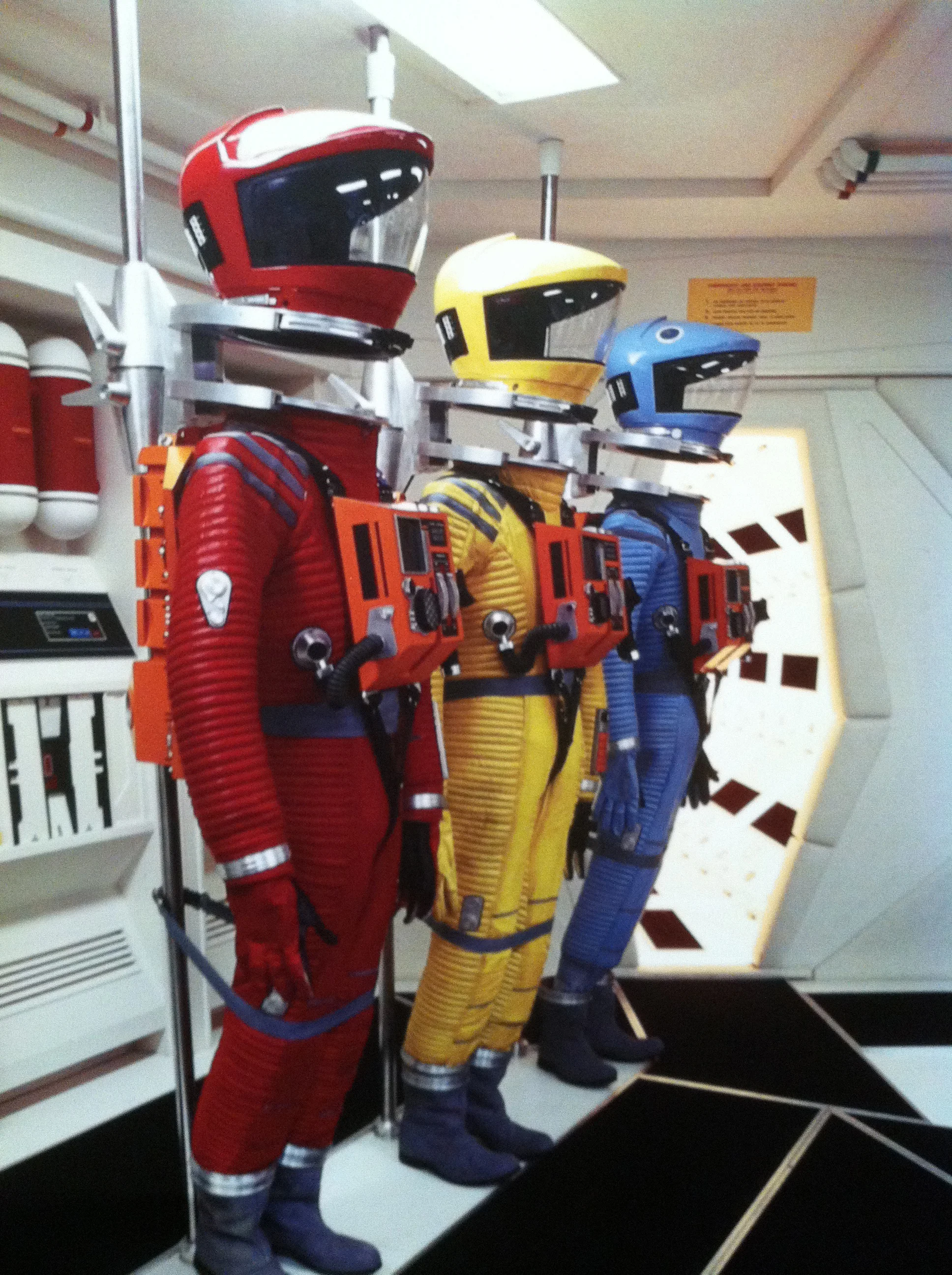 NASA's Awesome New Spacesuits Look Inspired by 2001: A SPACE ODYSSEY ...
