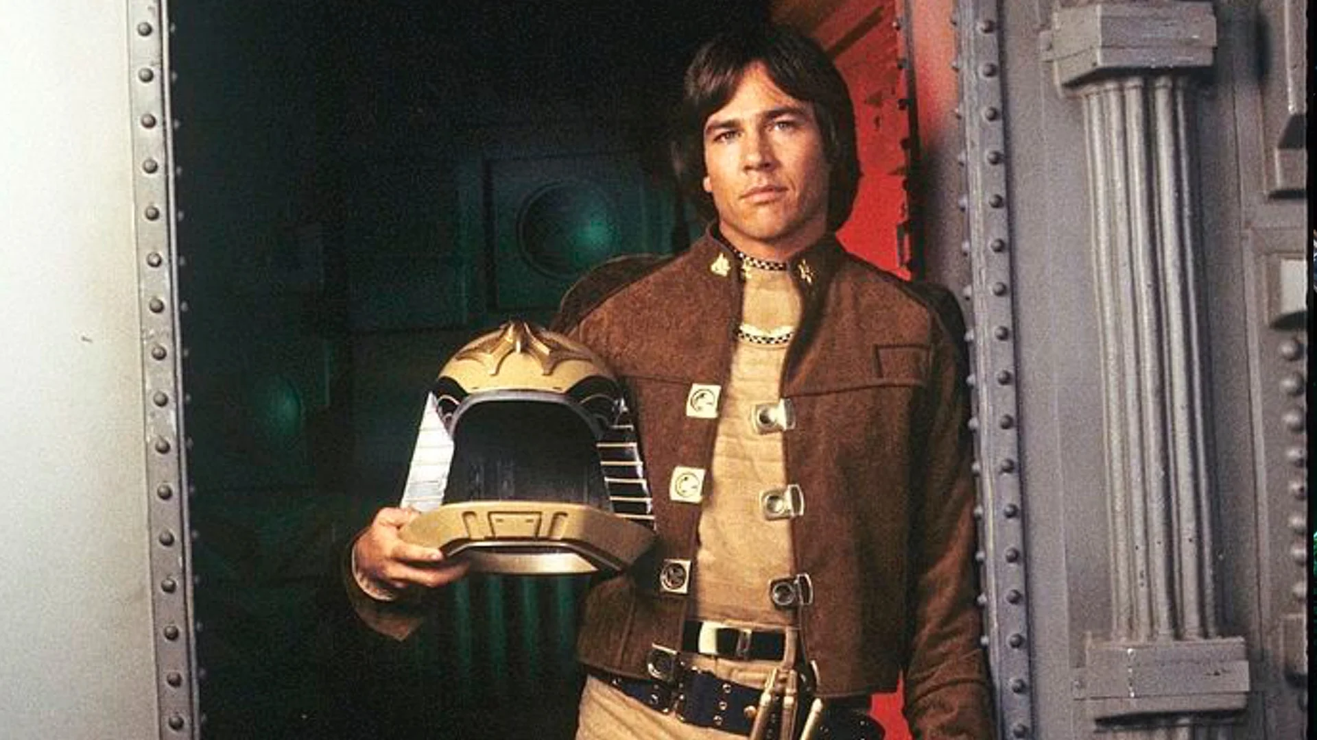 BATTLESTAR GALACTICA Star Richard Hatch Passes Away at 71 — GeekTyrant