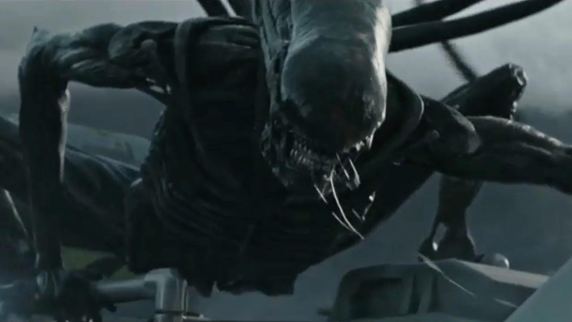 Xenomorphs Brutally Attack in New Trailer for ALIEN: COVENANT — GeekTyrant