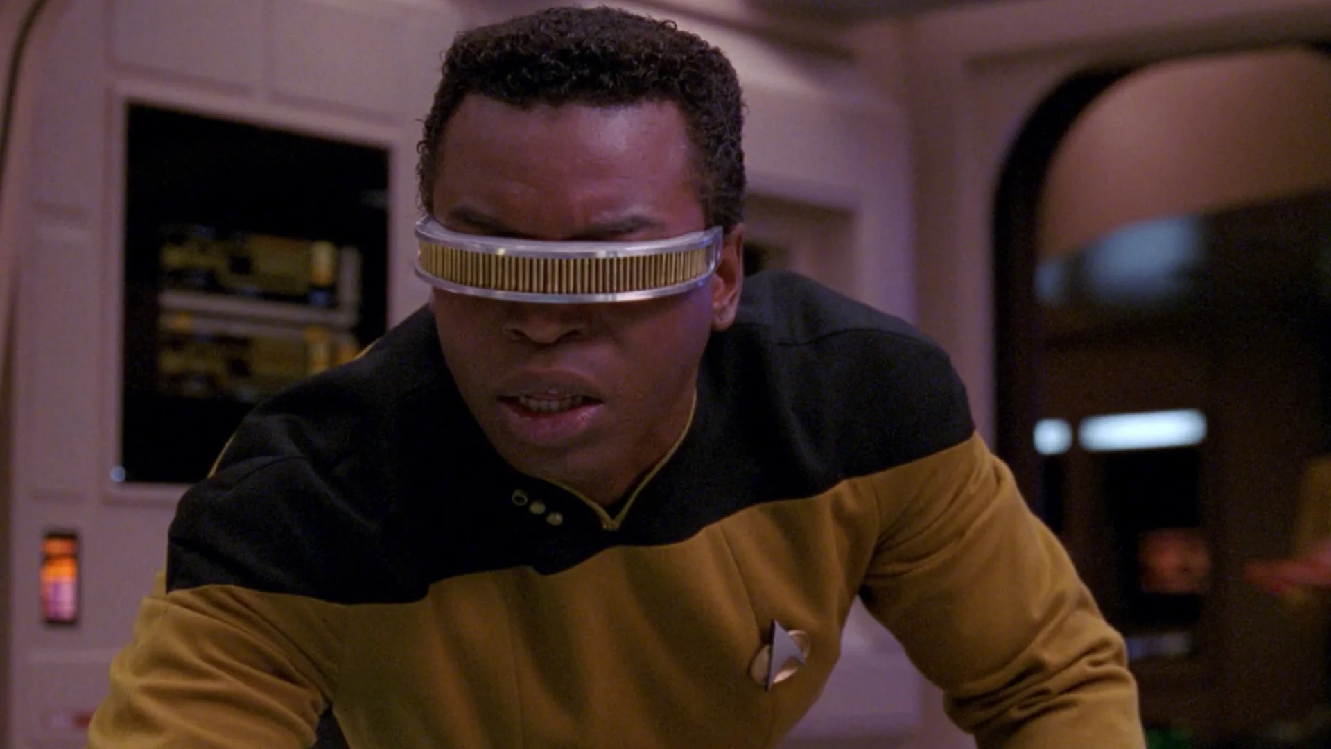 LeVar Burton Will Reprise His Role as Geordi La Forge in STAR TREK ...