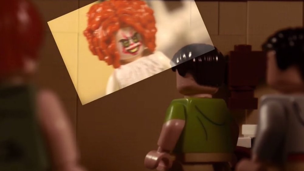 See The Scary Projector Scene In IT Recreated With Legos — GeekTyrant