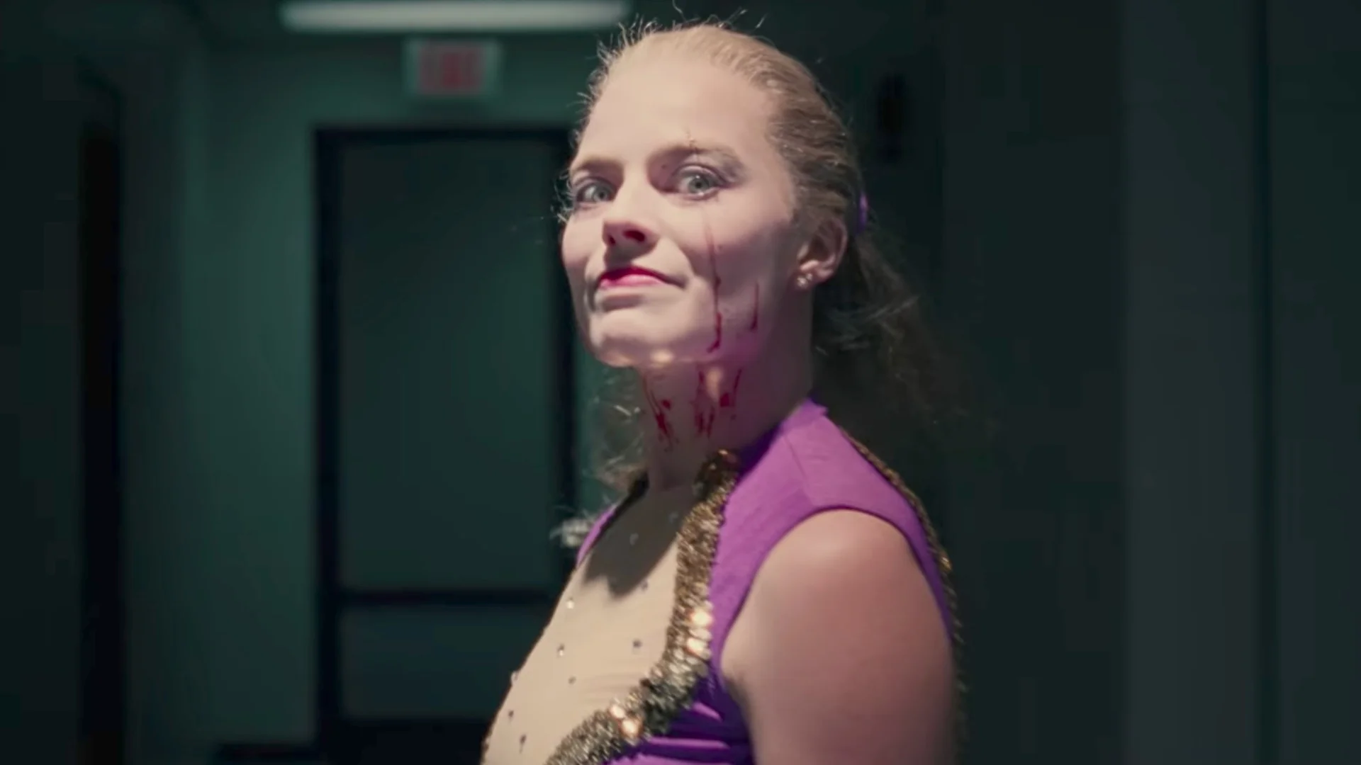 Margot Robbie Gets a Little Crazy in Red-Band Trailer For I, TONYA ...