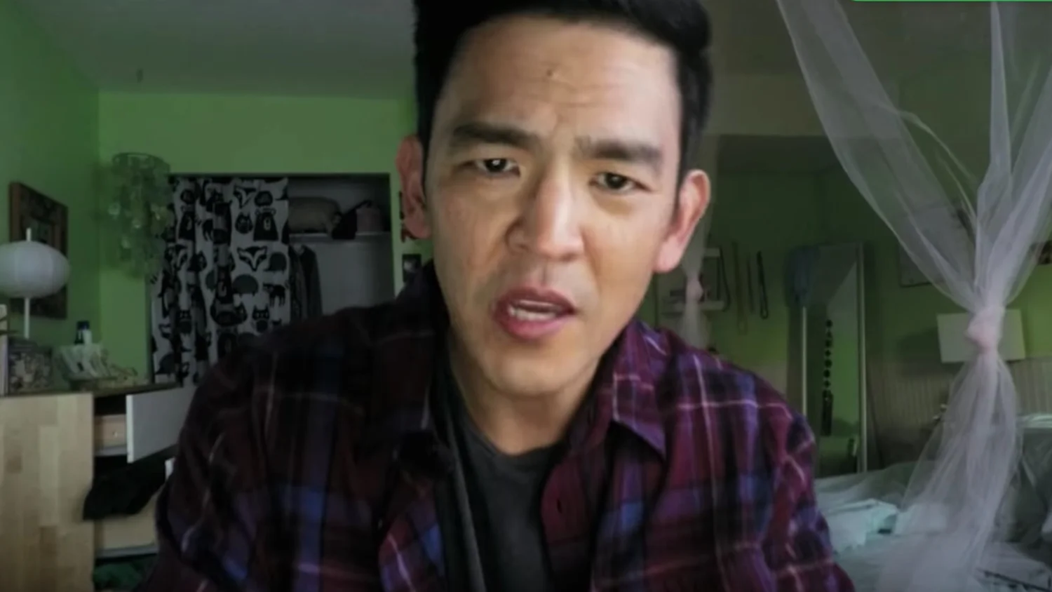 John Cho Looks For His Missing Daughter Via Technology in The Trailer ...