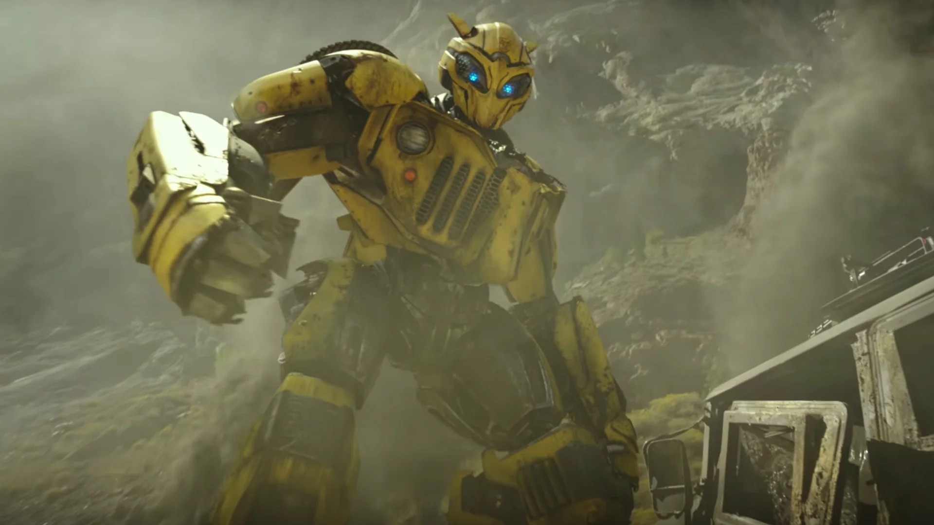 The First Trailer For TRANSFORMERS Spinoff BUMBLEBEE Has Arrived ...
