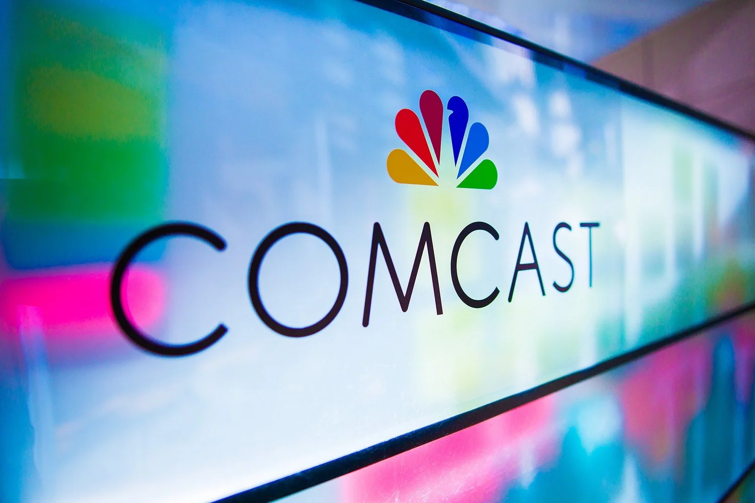 Comcast Drops Out of Bidding War with Disney for 21st Century Fox ...