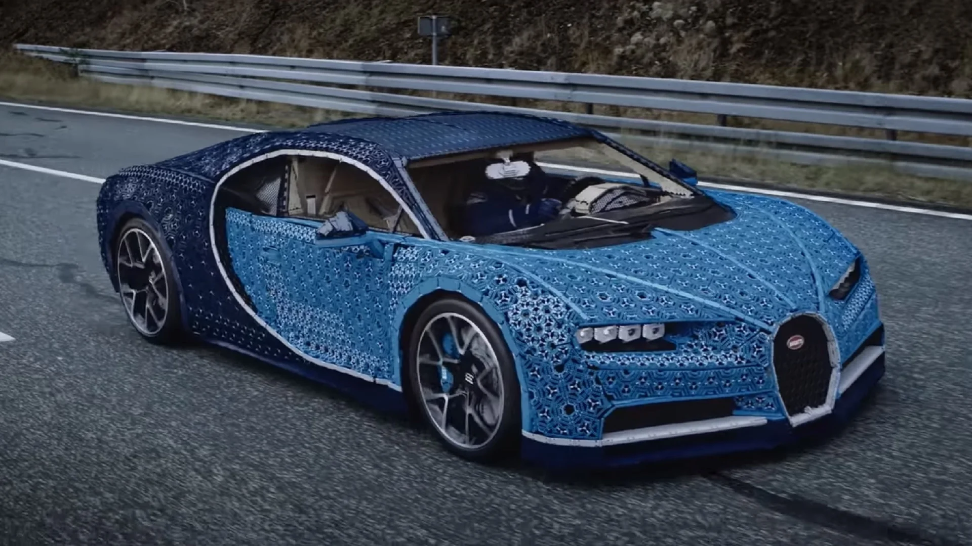 LEGO Made A Drivable Bugatti Chiron Out Of LEGO TECHNIC — GeekTyrant