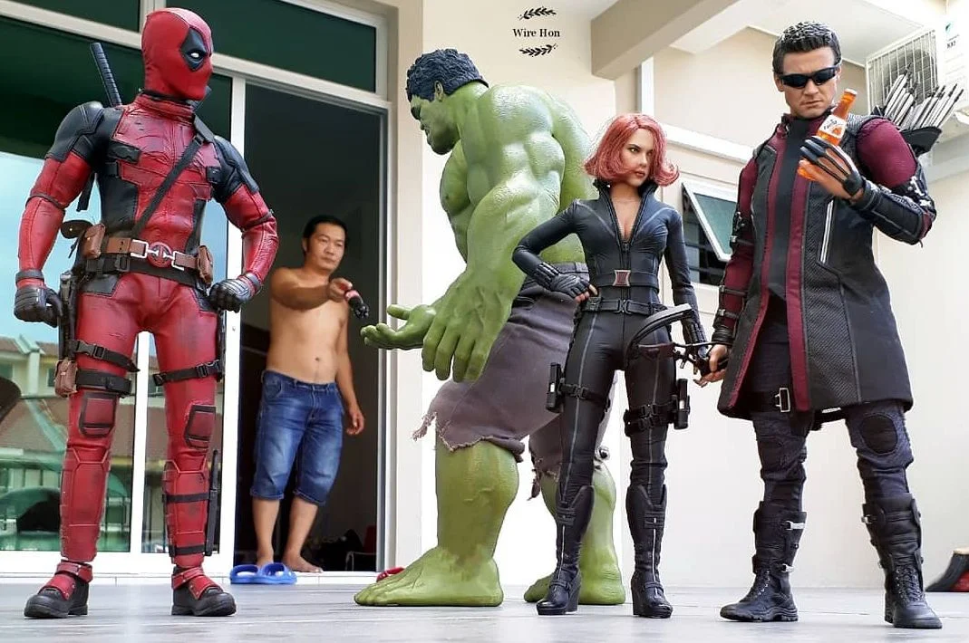These Forced Perspective Photos Bring Action Figures to Life — GeekTyrant