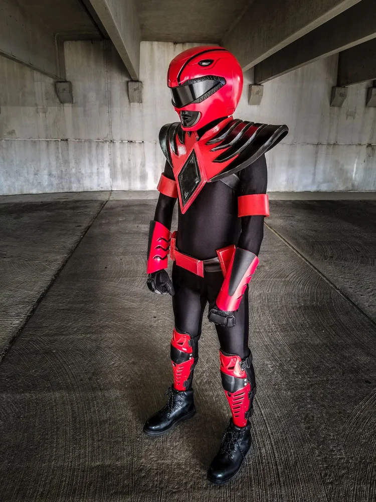 Daniel Gotham Puts a Venom Twist on One of These POWER RANGER Cosplays ...