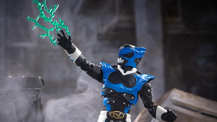 Hasbro Officially Announces Psycho Blue for the Lightning Collection as ...