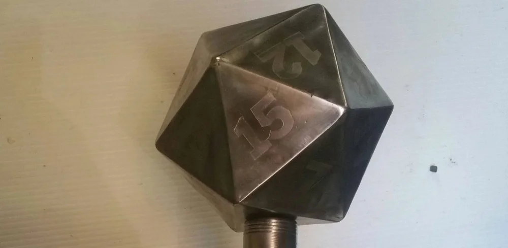 You're Sure to Get a Nat 20 on Intimidation Checks with This Mace ...