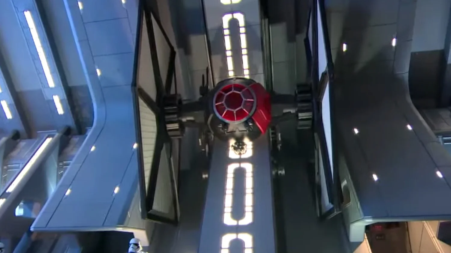Video Footage of the Star Destroyer Hanger From Disneyland's STAR WARS ...