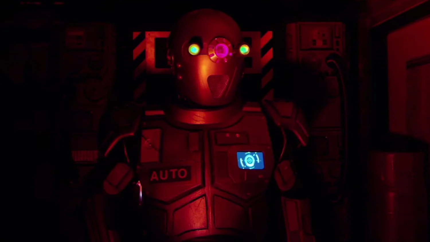 A Robot Turns Into a Killing Machine in Trailer For AUTOMATION — GeekTyrant