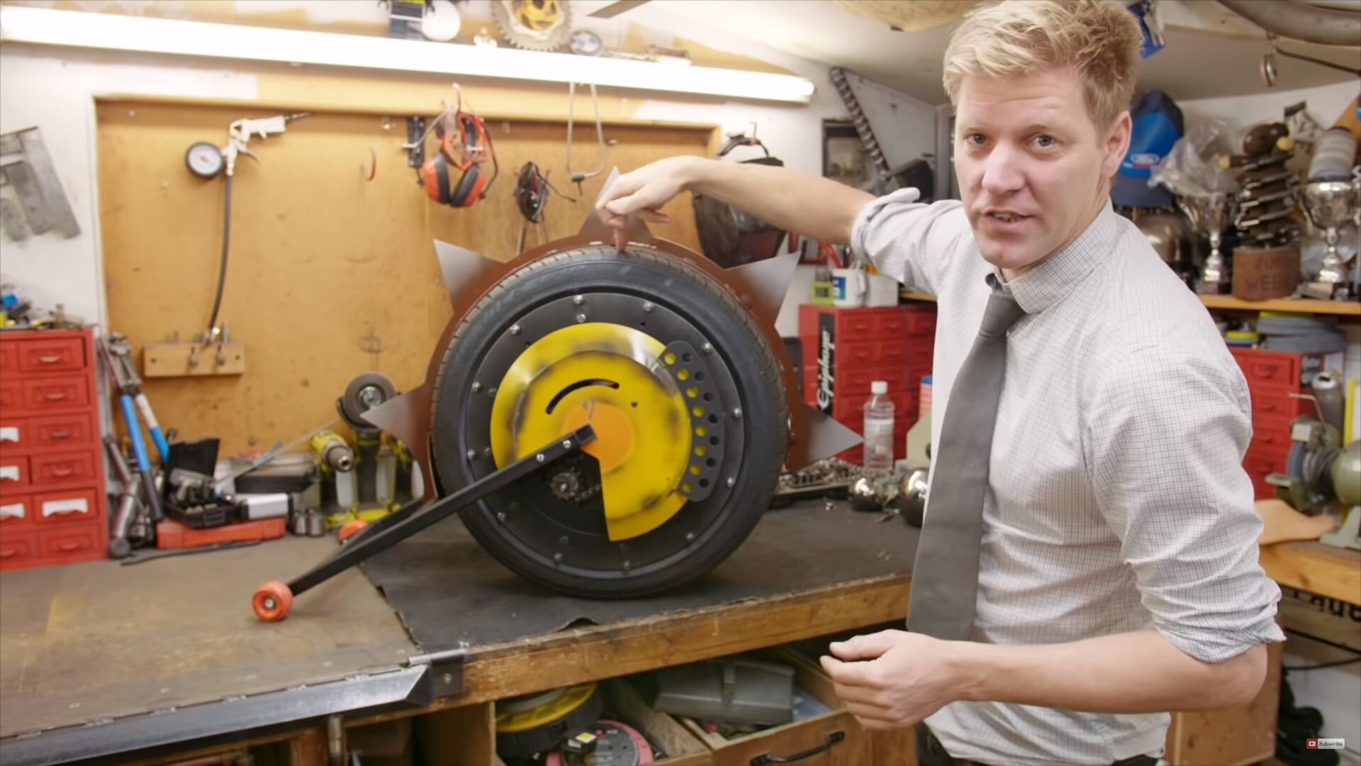 Colin Furze Builds a Real-Life version of Junkrat's RIP-Tire from ...
