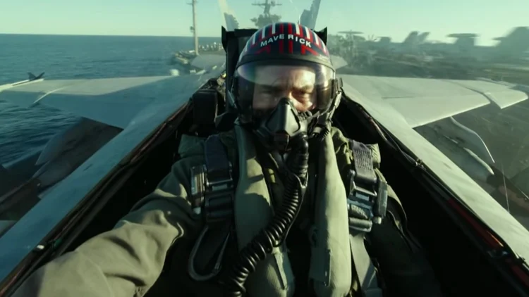 Tom Cruise Rides Into the Danger Zone in Awesome New Trailer for TOP ...