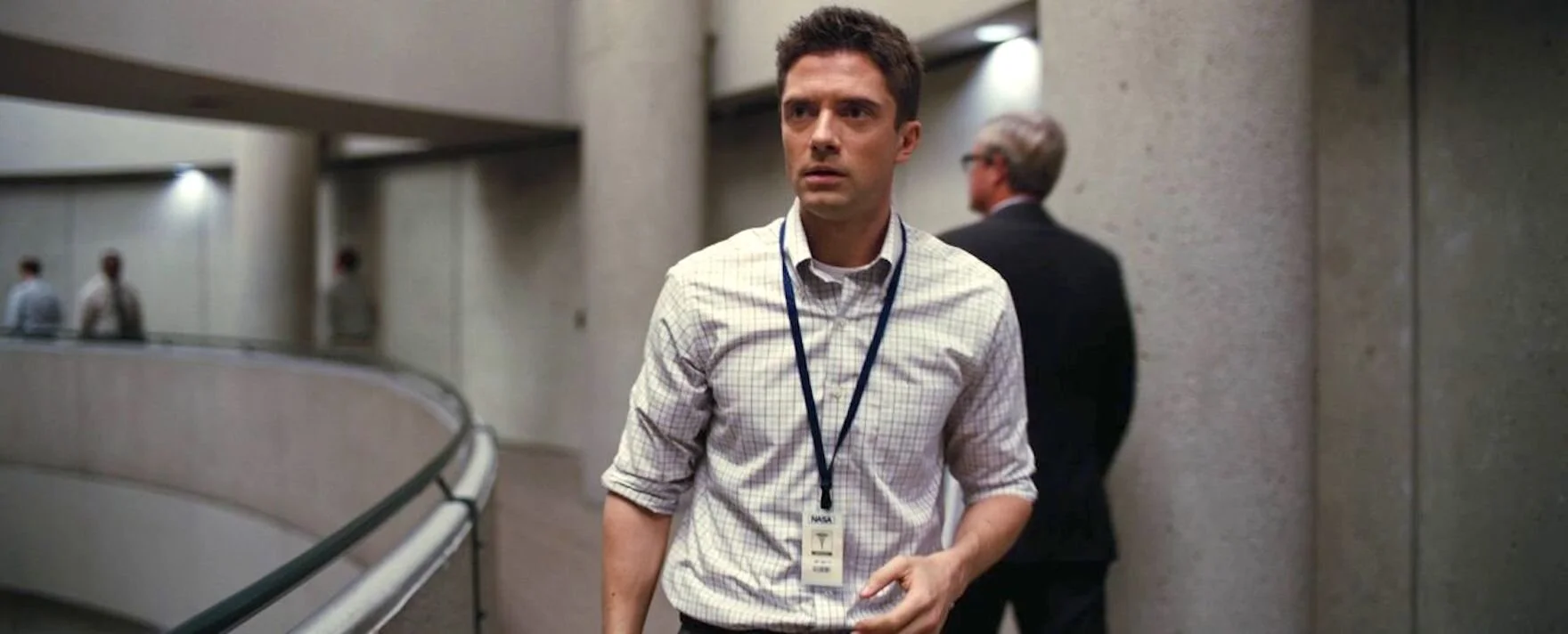 Topher Grace Set to Return to TV With Sitcom HOME ECONOMICS at ABC ...