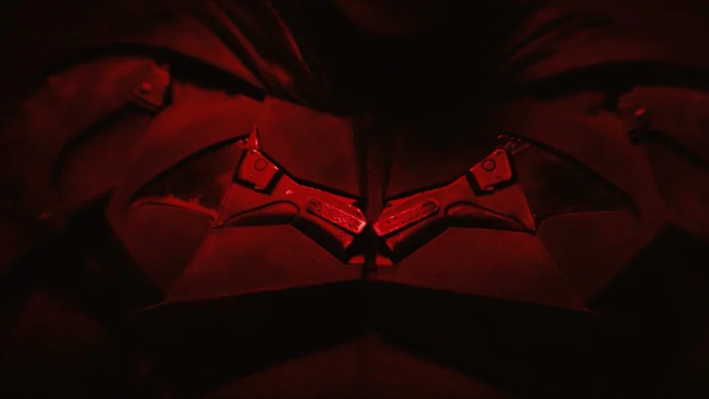 Closer Look at The Dark Knight's Forearm Weapons in THE BATMAN — GeekTyrant