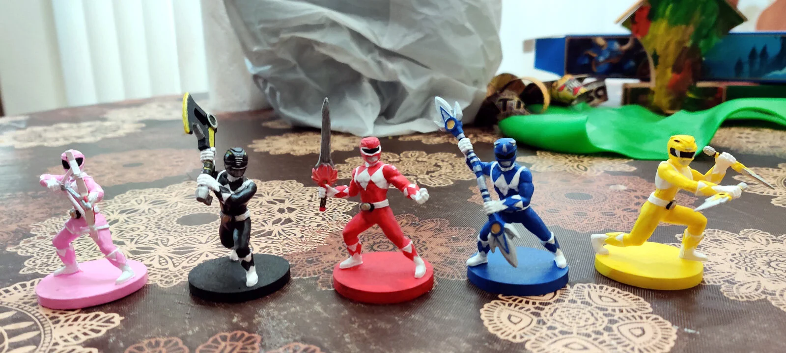 Review: POWER RANGERS: HEROES OF THE GRID Helps You Feel Like a Power ...