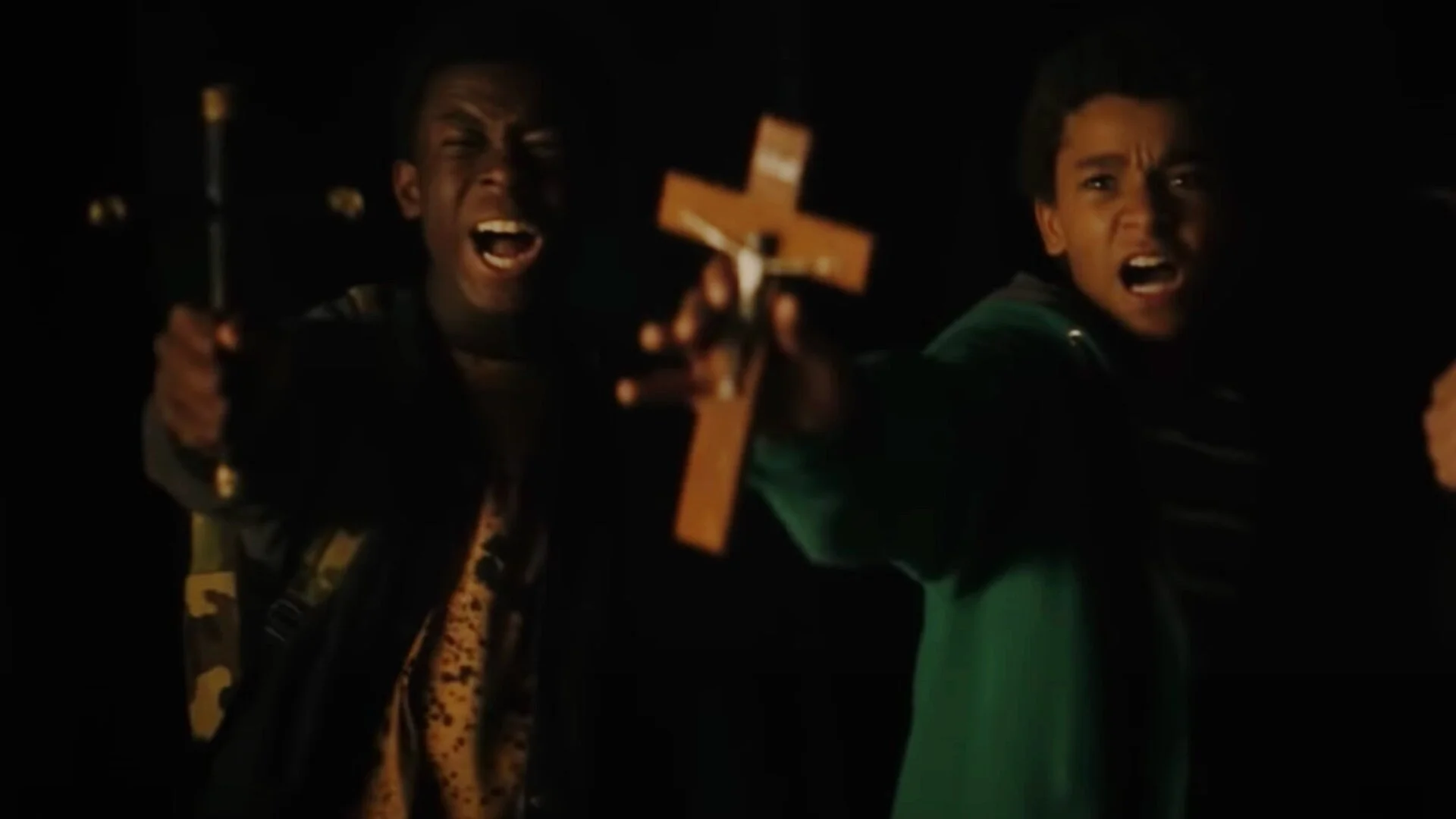 A Group of Kids Fight Off Vampires in Trailer for Netflix's VAMPIRES VS ...