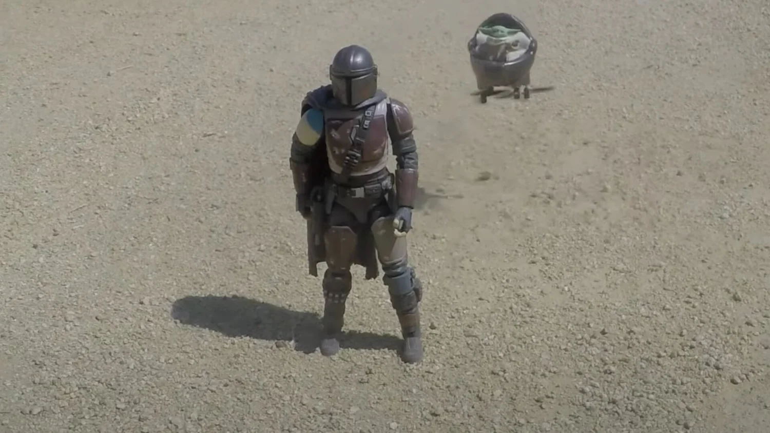 Fan-Made Miniature Flying Baby Yoda Hover Pod That Actually Flies ...