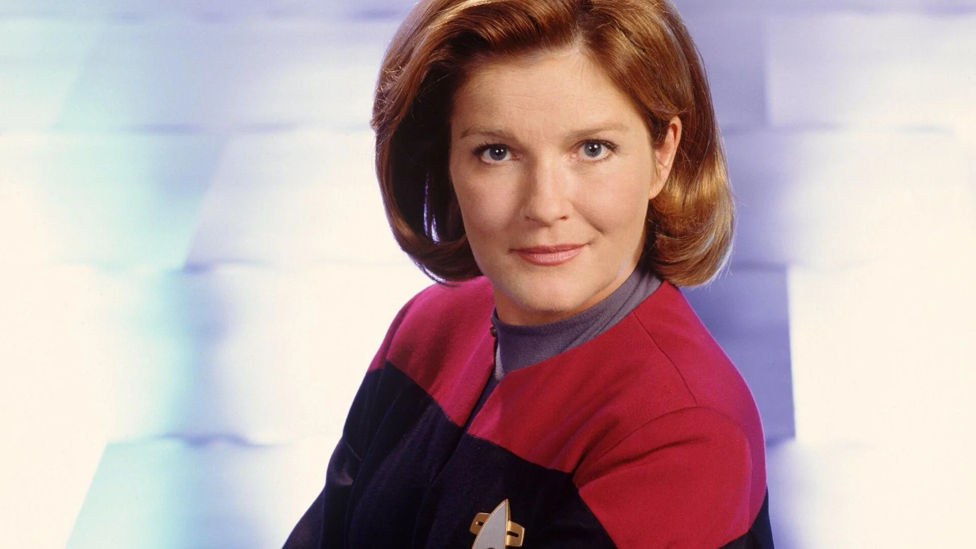 STAR TREK: VOYAGER Actress Kate Mulgrew Will Reprise Her Role as ...