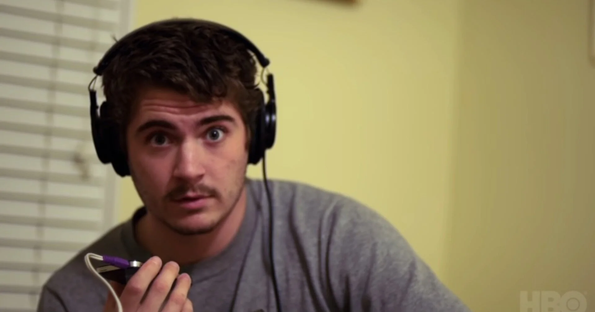 Trailer For HBO Docuseries MURDER ON MIDDLE BEACH Follows a Man Who ...