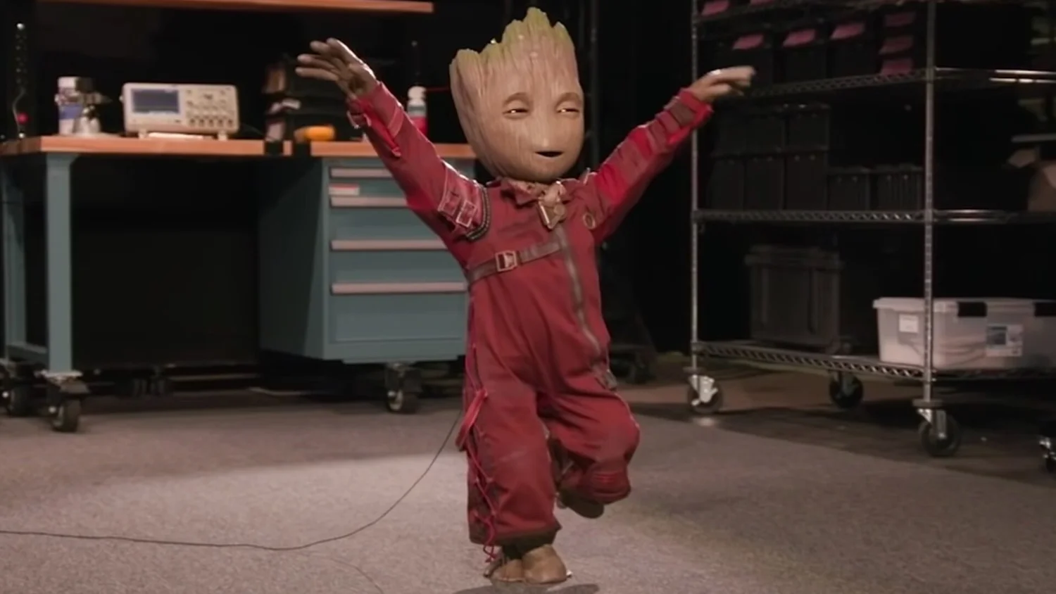 Disney Imagineers Have Created a Free-Roaming Walking Baby Groot Robot ...