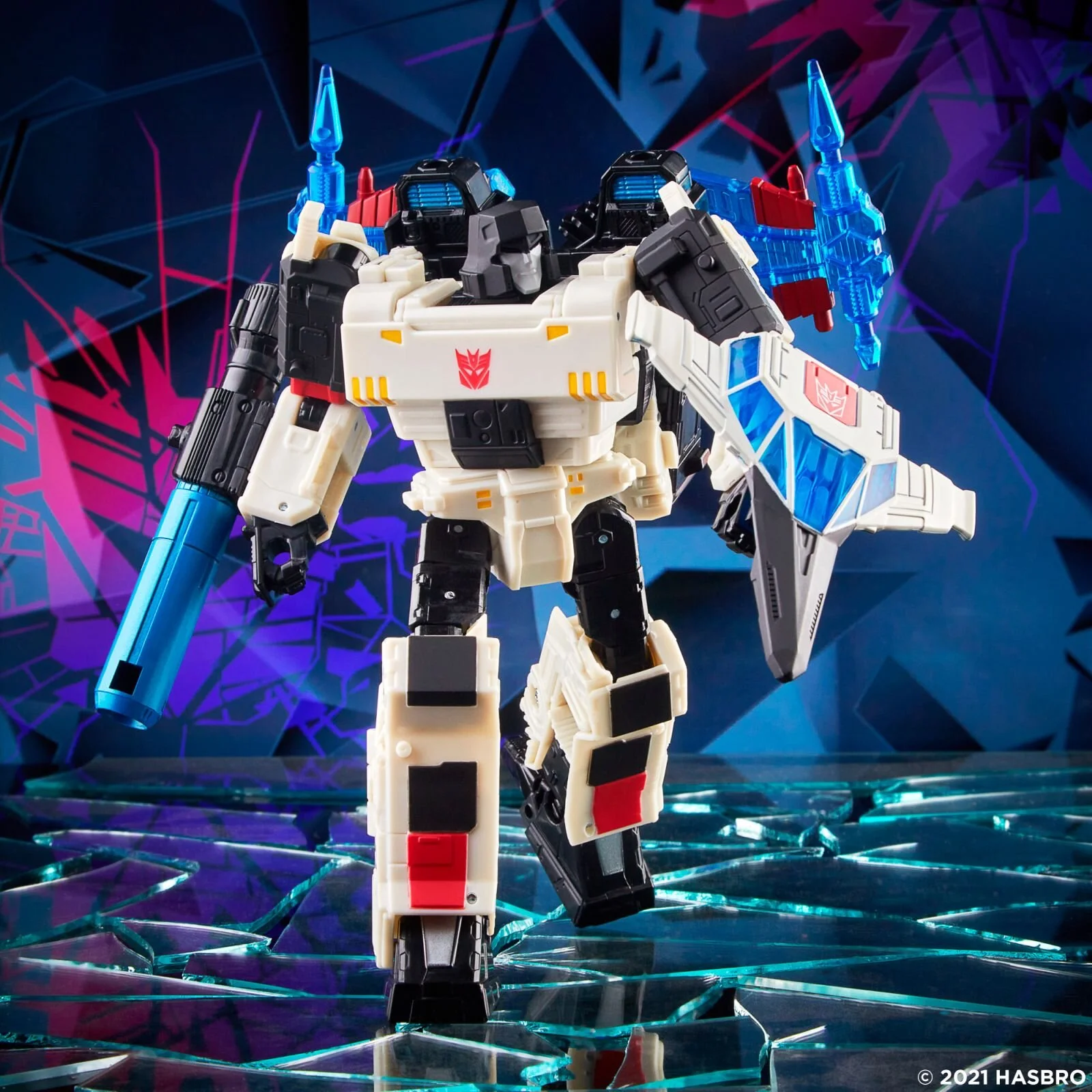 Hasbro Pulse Reveals New SHATTERED GLASS Megatron Figure — GeekTyrant