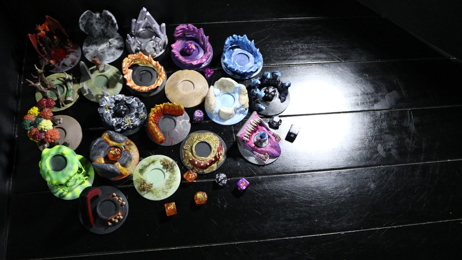 Planeshift Is Providing Bigger Bases for Your Miniatures — GeekTyrant