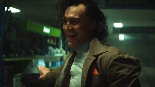 Deleted LOKI Montage Featured Loki Wielding the Infinity Gauntlet and ...