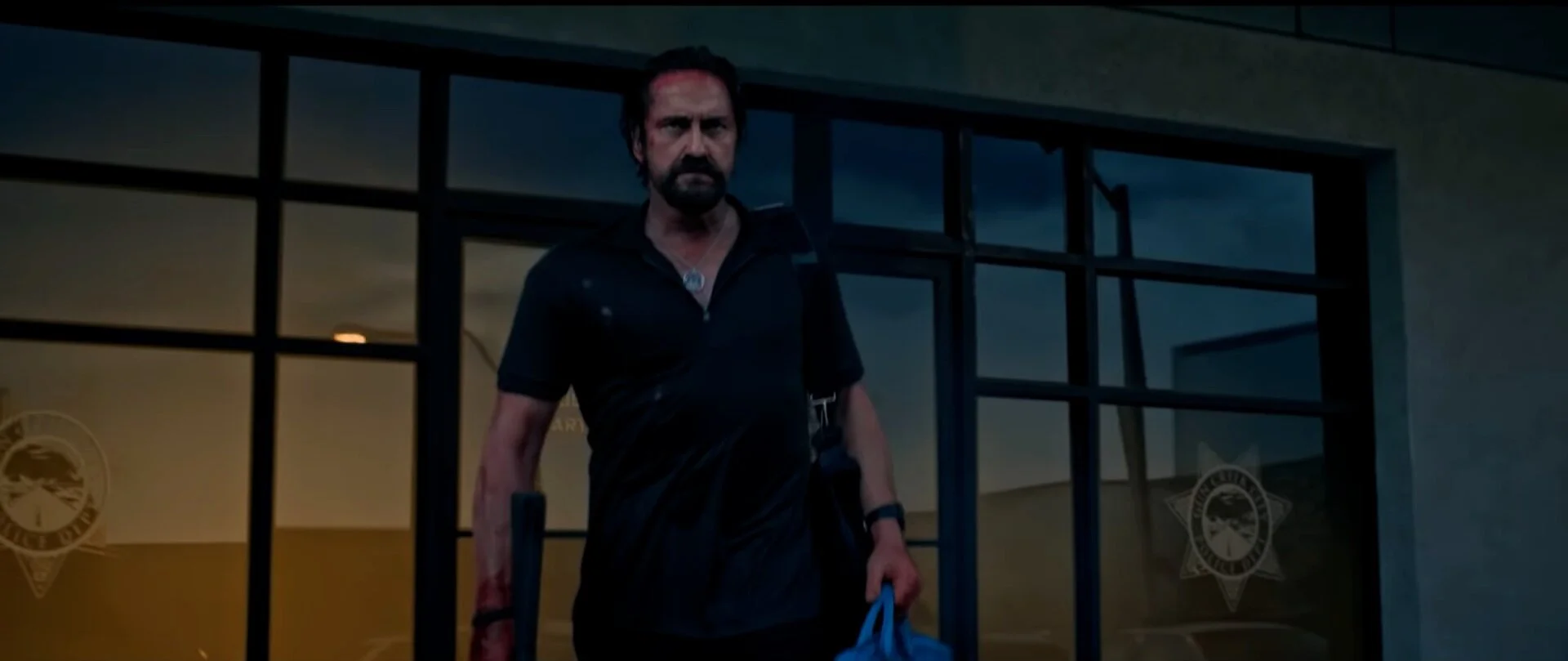 Action-Packed Trailer for COPSHOP Starring Gerard Butler and Frank ...