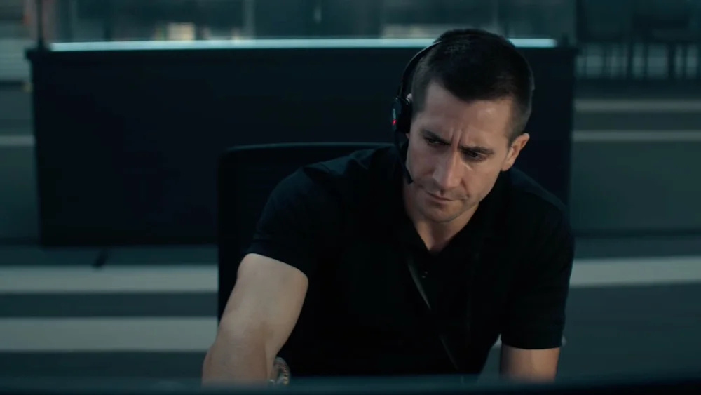 Intense Trailer for Jake Gyllenhaal's 911 Thriller THE GUILTY — GeekTyrant